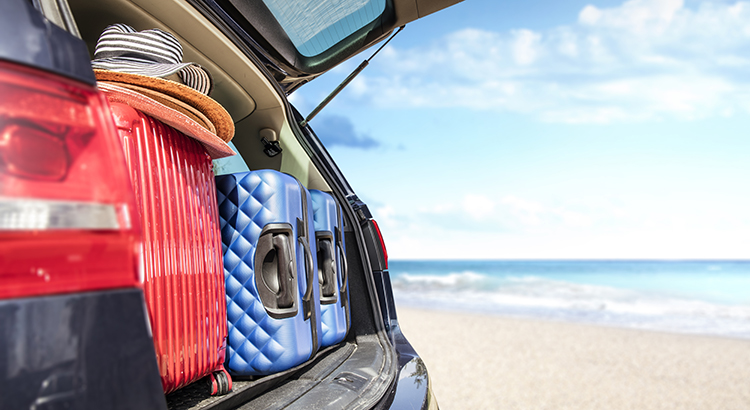 Die besten Tipps für eine lange Autofahrt | HolidayDiscounter